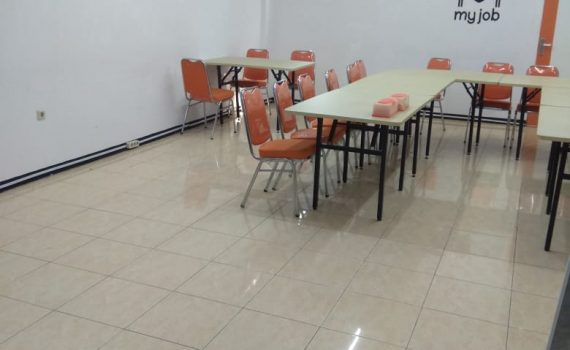 Bimbingan Belajar Genuine Bimbel dengan Pengajar Profesional